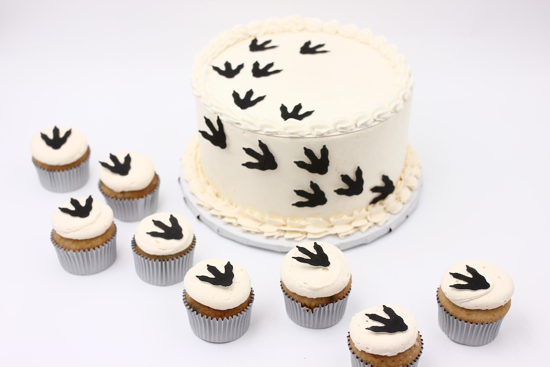 35 Dinosaur Footprints Edible Cupcake/ Cookie/drink Toppers, Edible ...