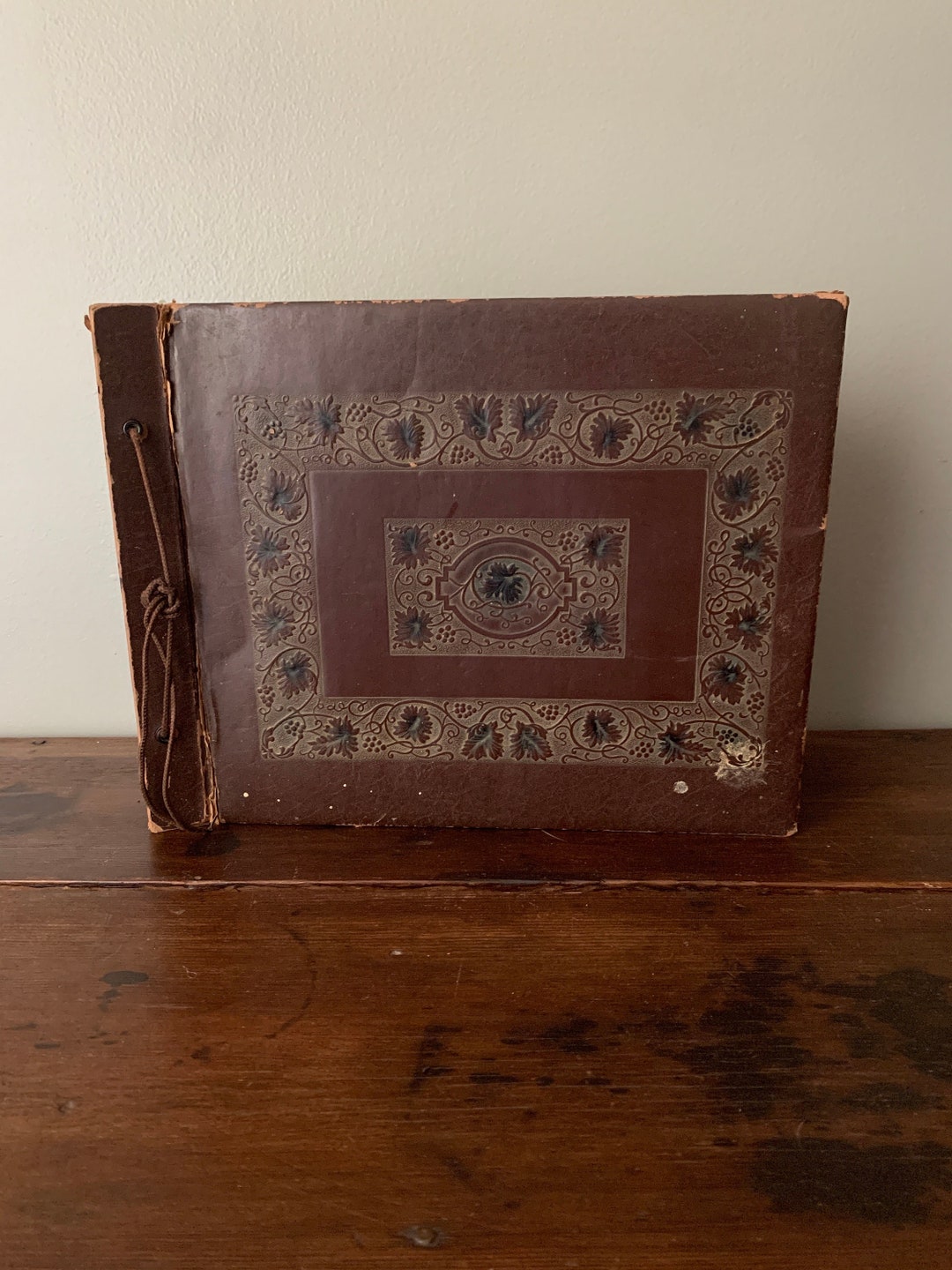 1930s-1940s Photo Album / Vintage Antique 30’s 40’s Leather-like Cover ...