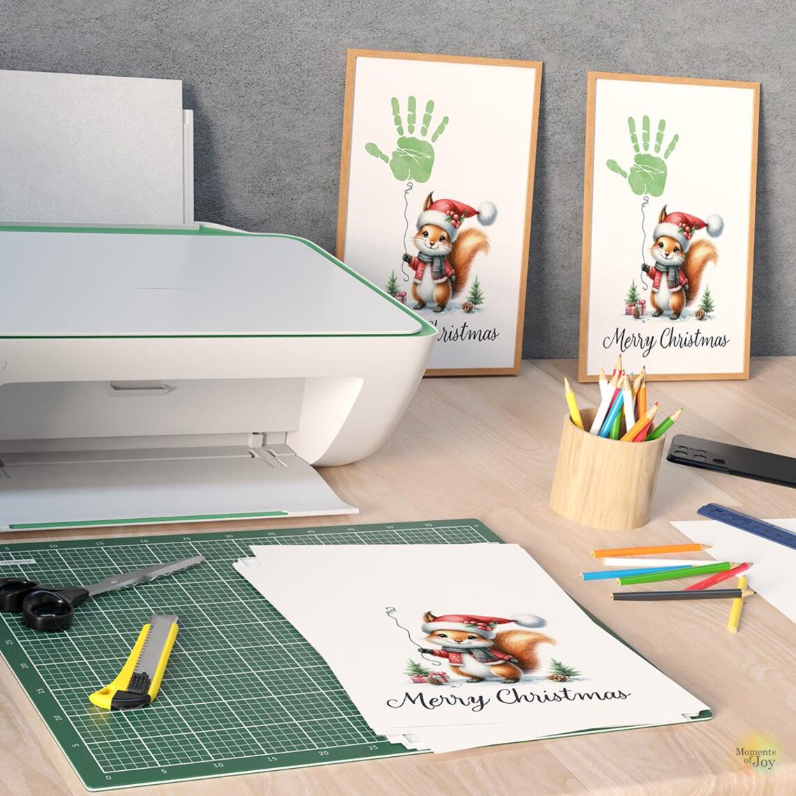 Handprint Christmas Artwork – DIY Squirrel Design for Kids, Gift Idea ...