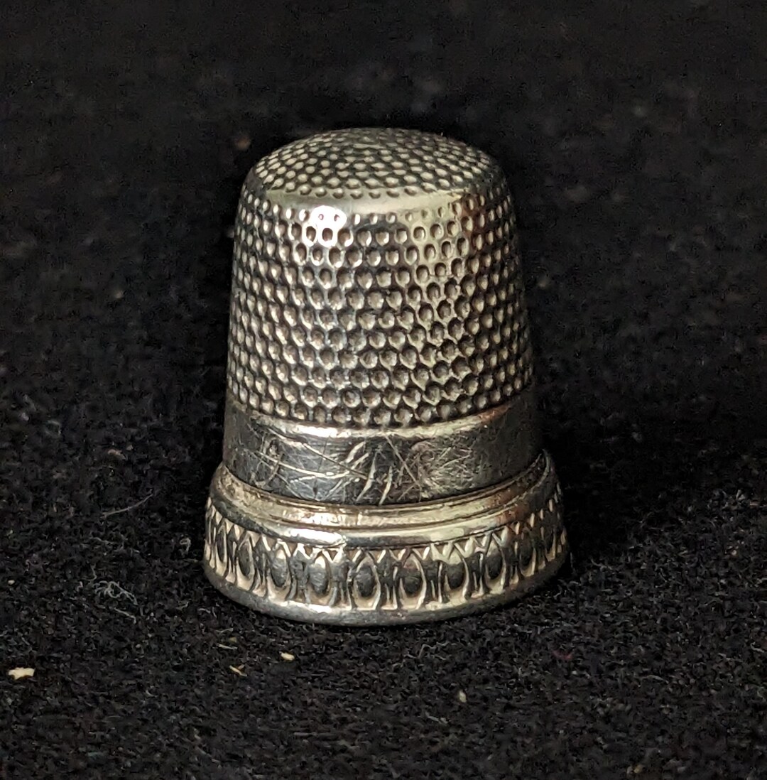 Antique C. 1890s Simons Bros Priscilla Pattern Sterling Silver Thimble ...