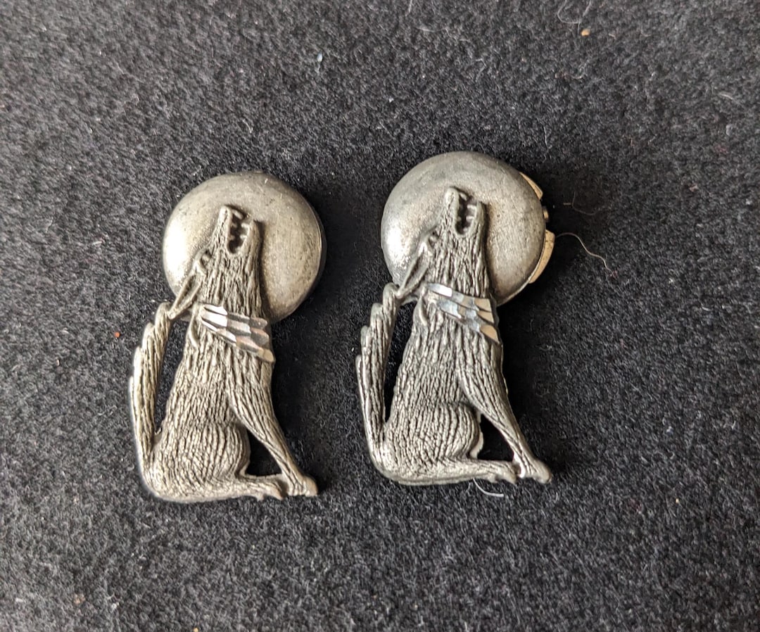 Vintage Wolf Button Covers - Etsy