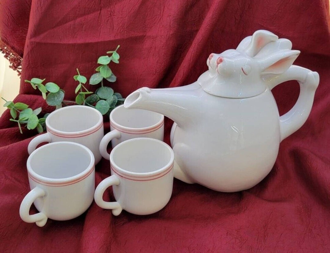 Fitz & Floyd Teapot Rabbit Holding Hands Easter Dancing Tango - Etsy