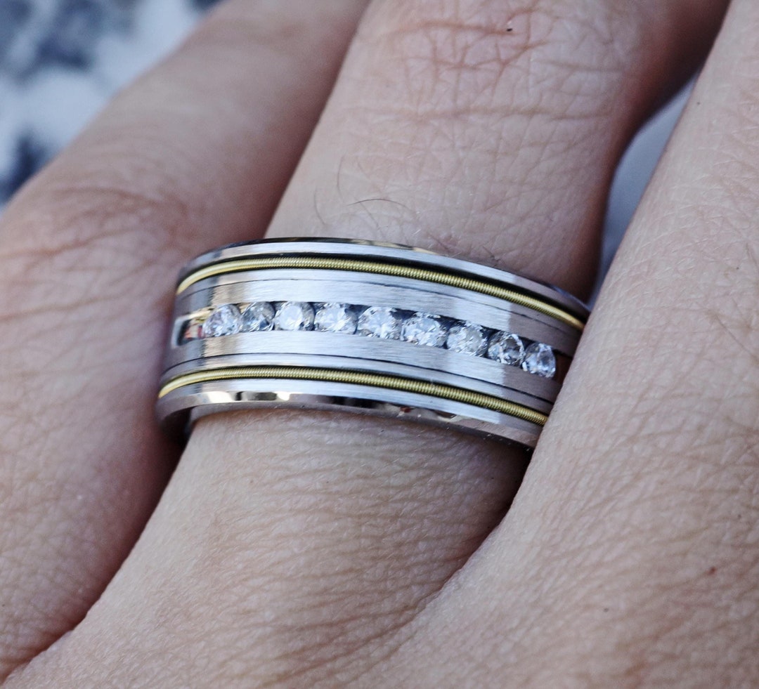 Unique Guitar String Wedding Band, Men's Tungsten Band, 18K Guitar ...
