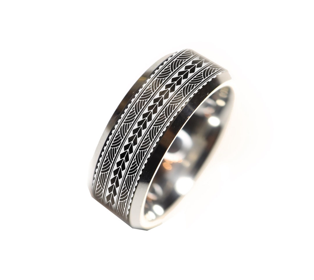 Maori Tribal Print Wedding Ring, Engraved Pacific Islander Ring ...