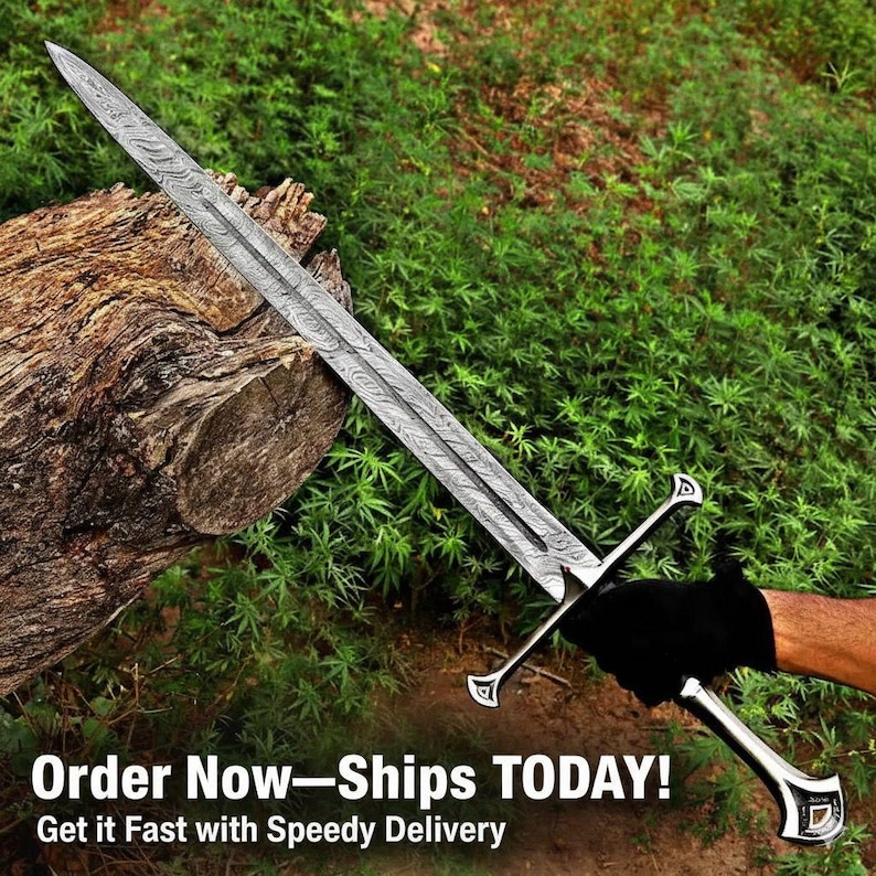 Hand-forged Medieval Longsword: Damascus Steel Knight Sword With ...