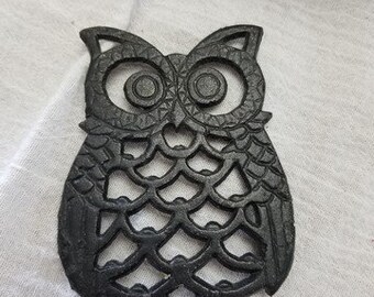 Cast Iron Owl Trivet - Etsy