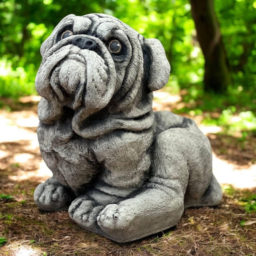 Bulldog Backyard Statue / Garden Dog Figurine / Outdoor Bulldog Art ...