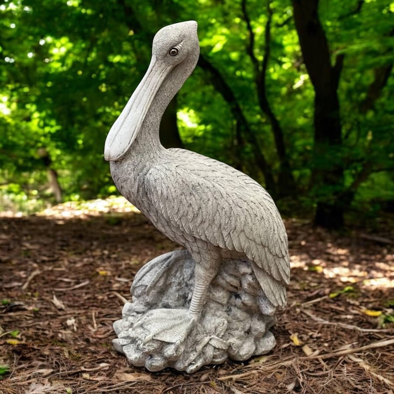 Concrete Pelican Sculpture / Garden Bird Decoration / Pelican Lawn Art ...