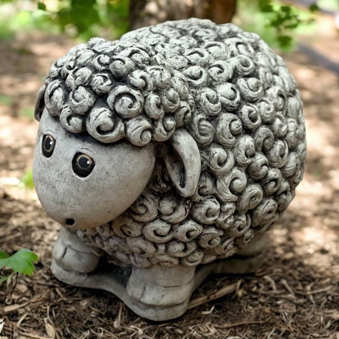 Beton Sheep Sculpture / Garden Sheep Decor / Farm Yard Ornament ...