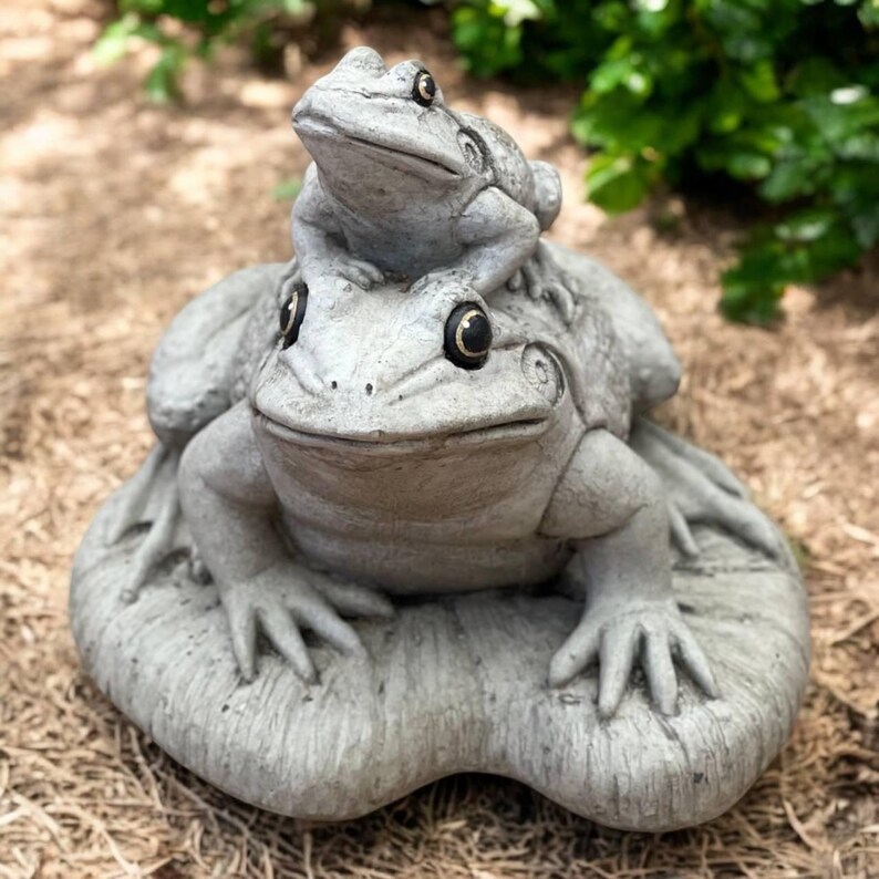 Outdoor Frogs Figure / Stone Toads Sculpture / Lawn Frogs Ornament ...
