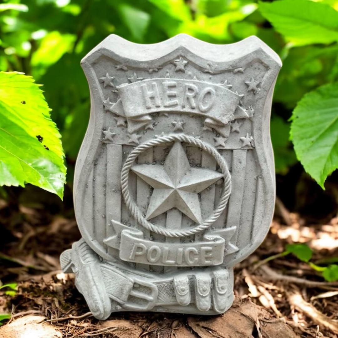 Hero Police Statue / Lawn Concrete Idea / Large Rock Figure / Stone ...