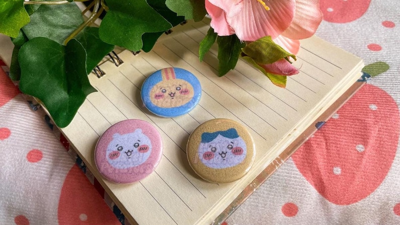 Chiikawa 32mm Button Pins - Etsy