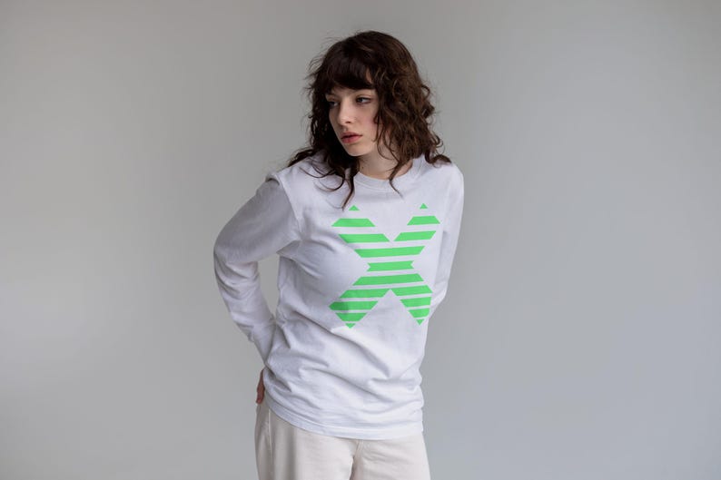 37 Y2k Vector Illustrations Png, Y2k Png, Png Bundle Futuristic Line ...