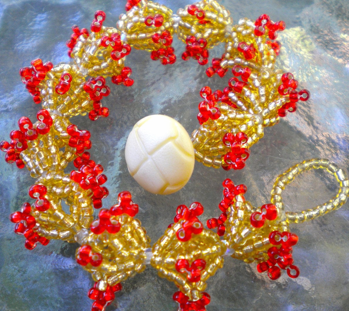 Bracelet Red Gold Beaded Zulu Flowerette Chain FREE SHIPPING - Etsy