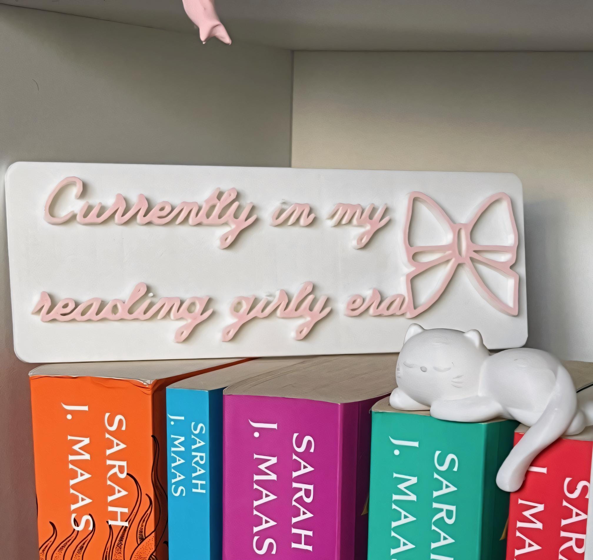 Currently in My Reading Girly Era" Bookshelf Sign – Book Lover Decor ...