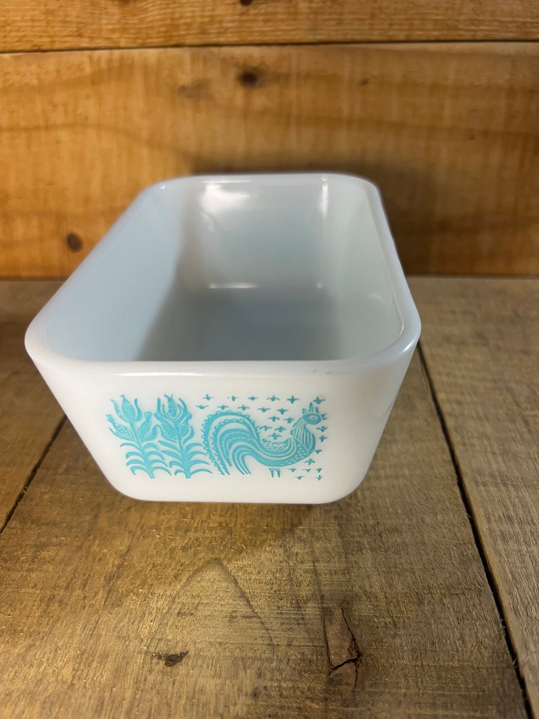 Vintage Pyrex Butterprint Pattern #0502 - 1 1/2 Pt. Refrigerator Dish ...