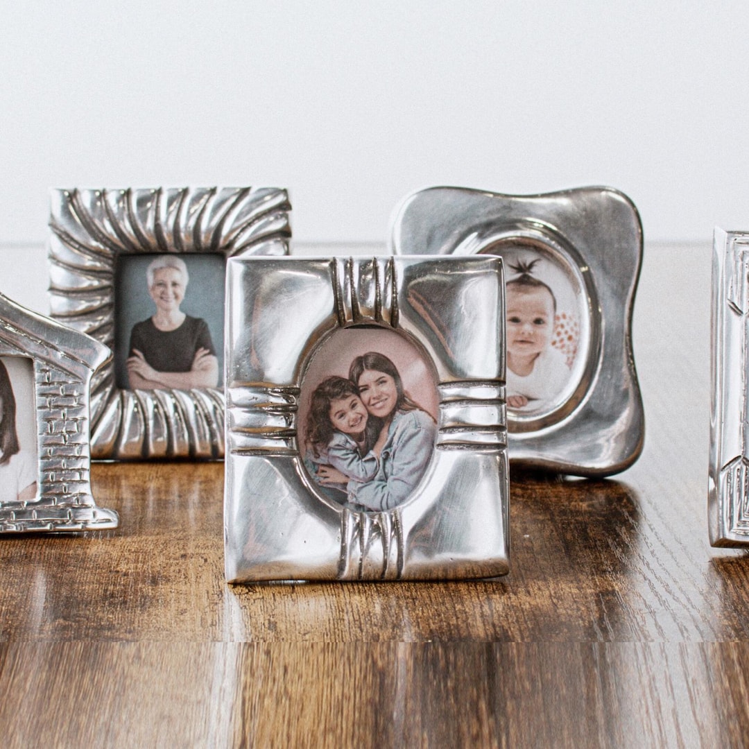 Set of 3 Mini Photo Frames With Unique Shapes and Silver-like Finish ...