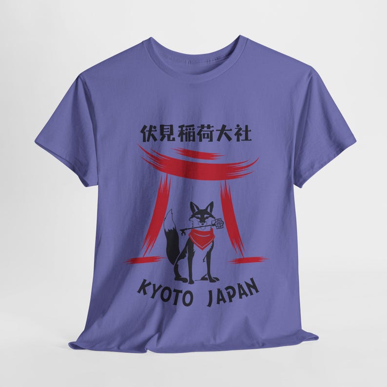 Fushimi Inari Taisha Shrine T-Shirt Japan Torii Gates Graphic Tee Japan ...