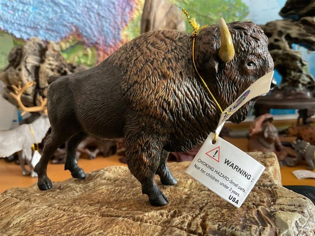 Handcrafted Resin Bull Model Stunning Home Decor, Perfect Gift for ...