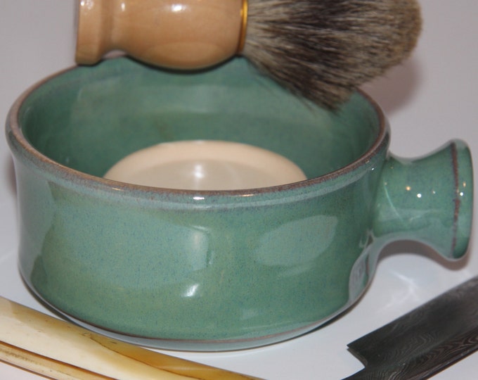 Ceramic Shaving Mug / Ridges for a Good Lather / Comfortable Handle ...