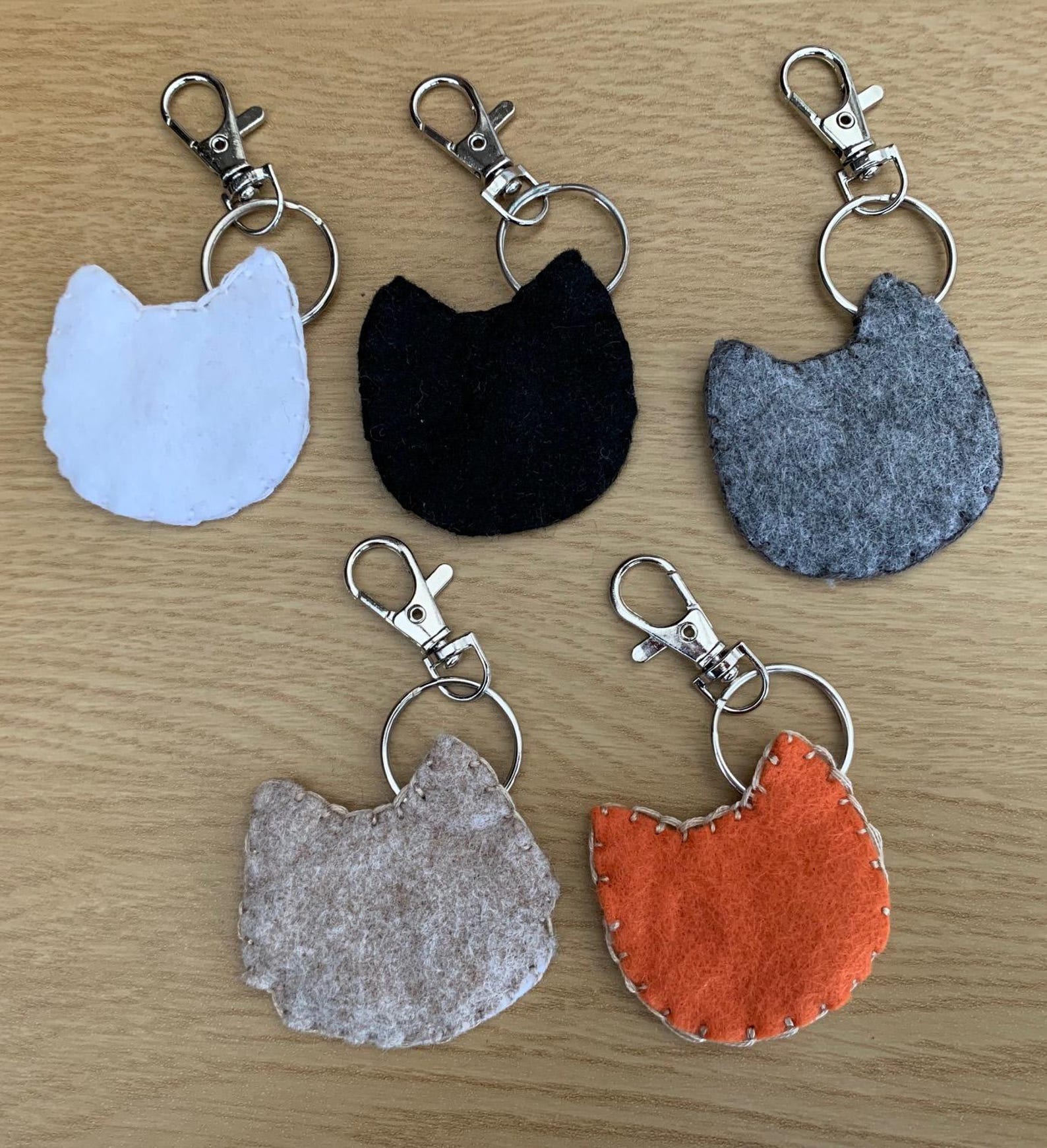 Handmade Felt Cat Keyrings Gift for Cat Lovers #keyring #catkeyring # ...