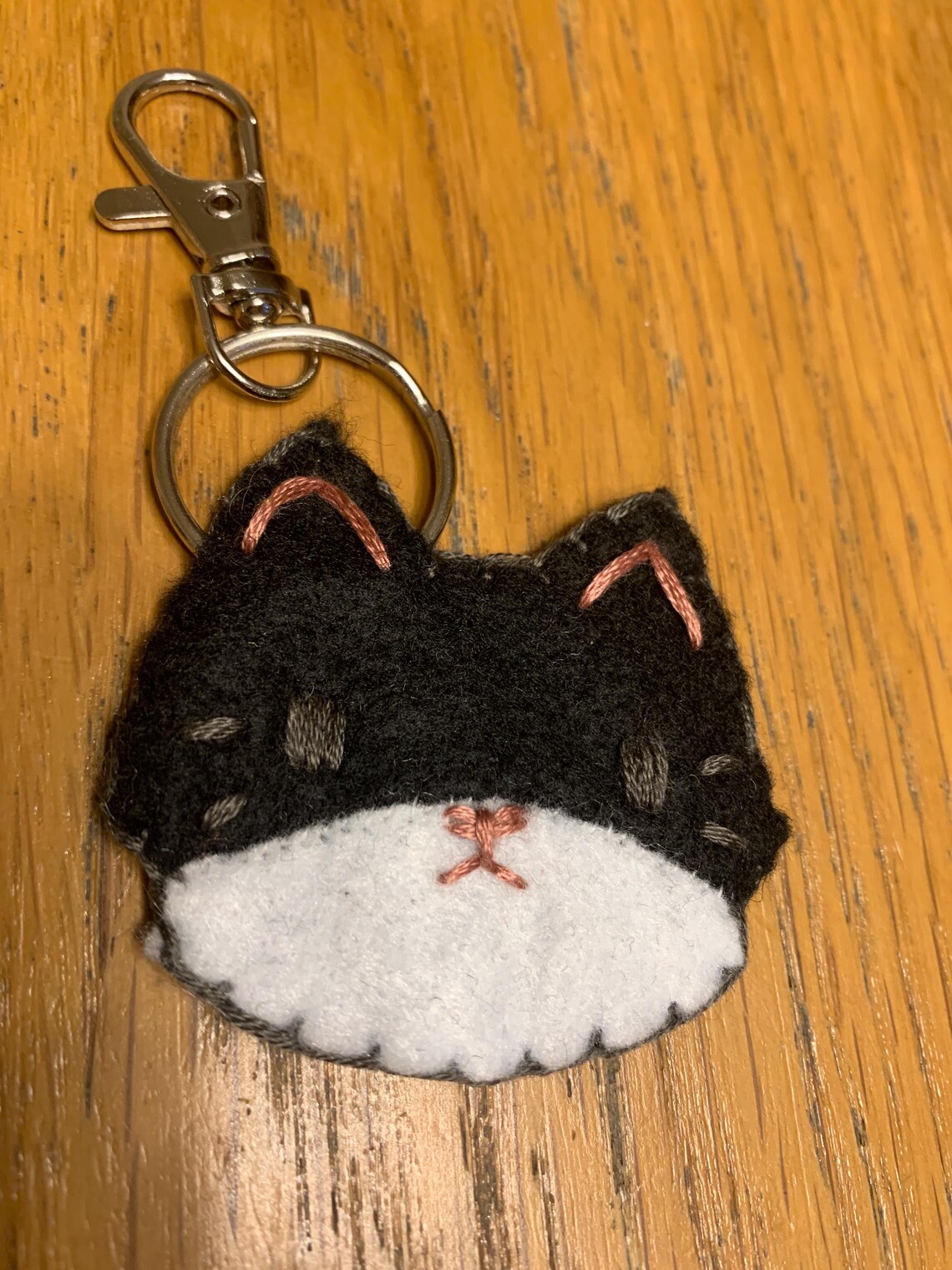 Handmade Felt Cat Keyrings Gift for Cat Lovers #keyring #catkeyring # ...