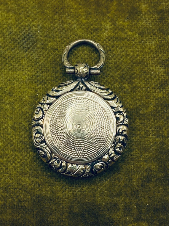 Tiny Victorian Deeply Carved Gold Pocket Watch Locket… - Gem