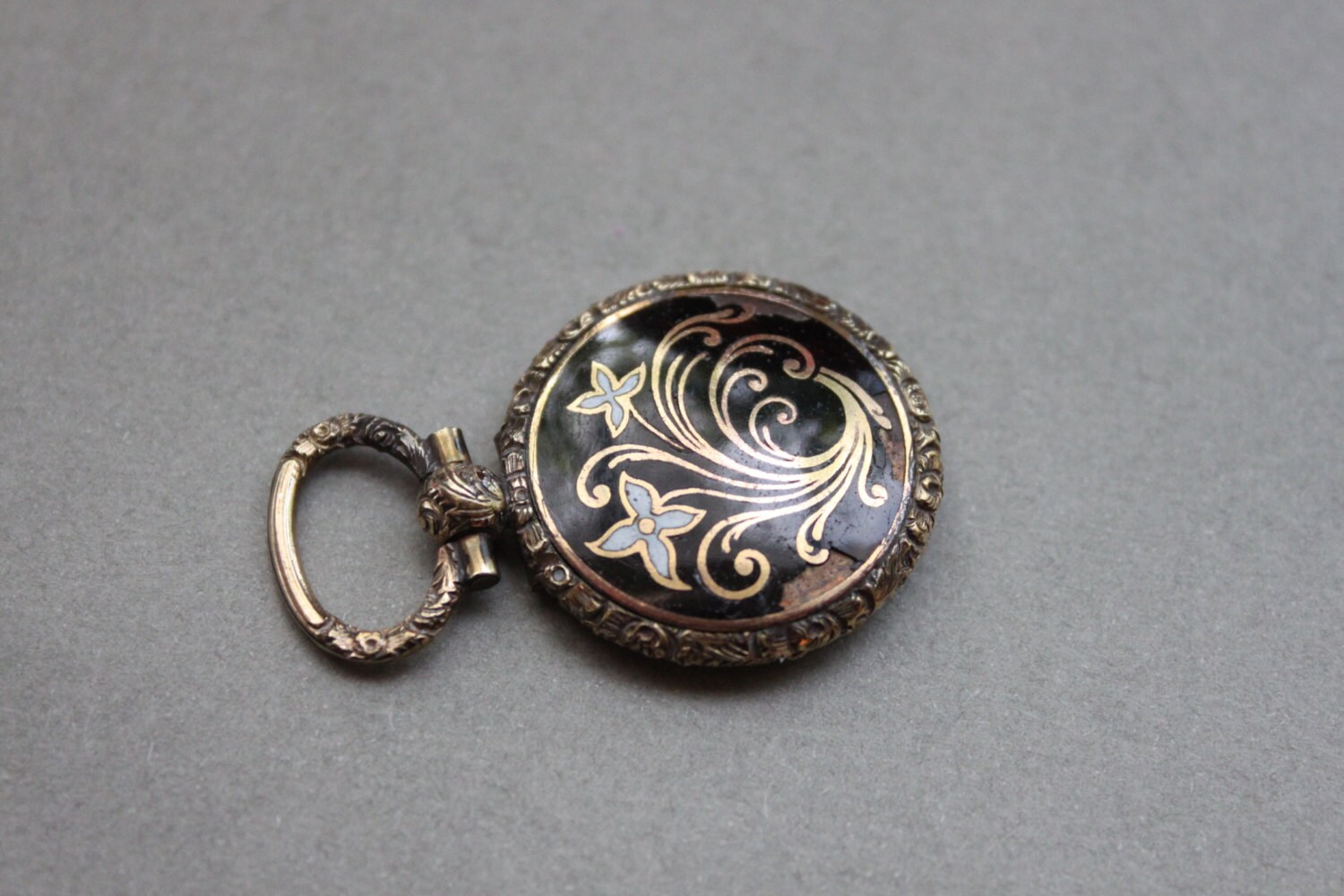 Large Victorian Enamel Mourning Locket With Gold Pique Flowers - Etsy