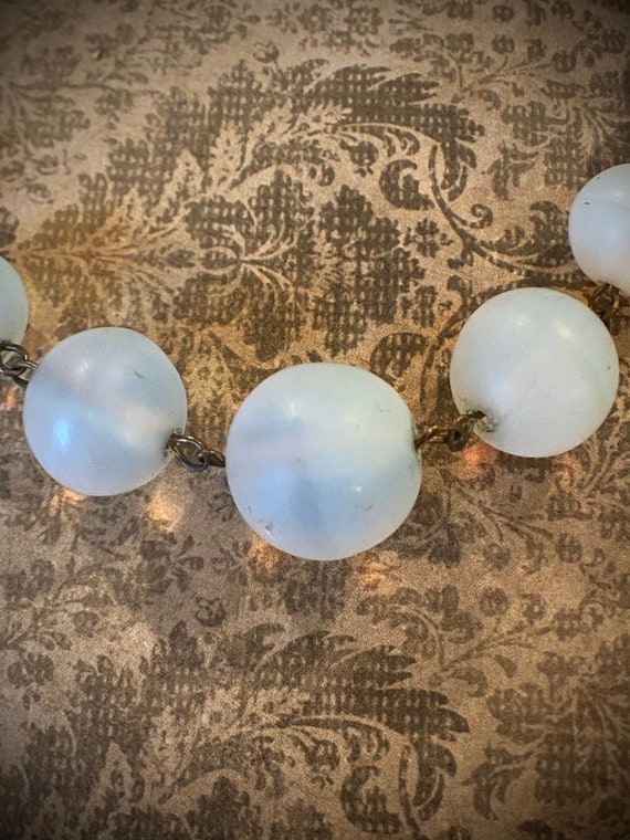 Victorian Graduated Frosted Ghost Glass Bead Necklace - Gem