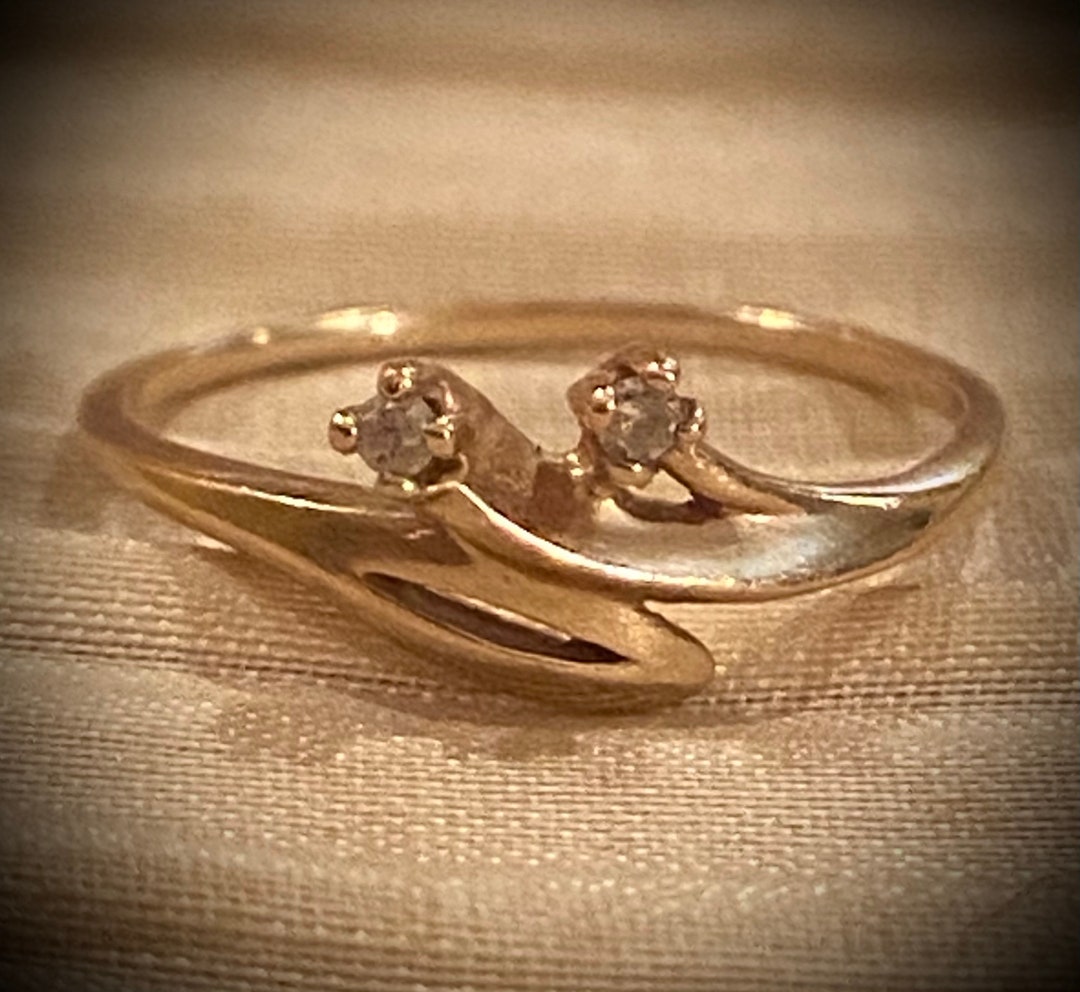 Estate Thin 10k Diamond Bypass Stacking Ring / Minimalist - Etsy