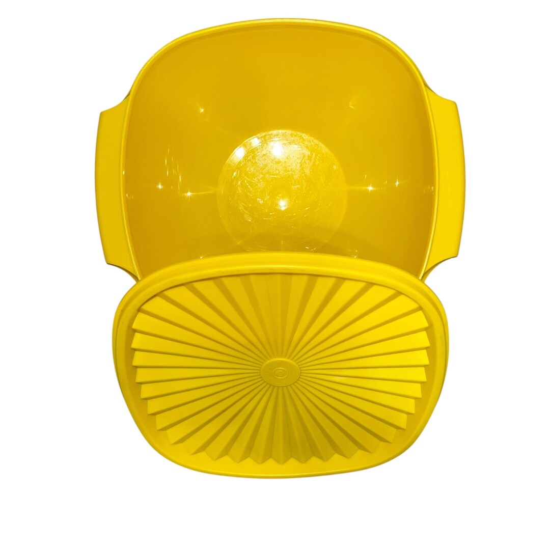 Vntg 1970s Tupperware 836-4 Square Sunburst Yellow Servalier Serving ...