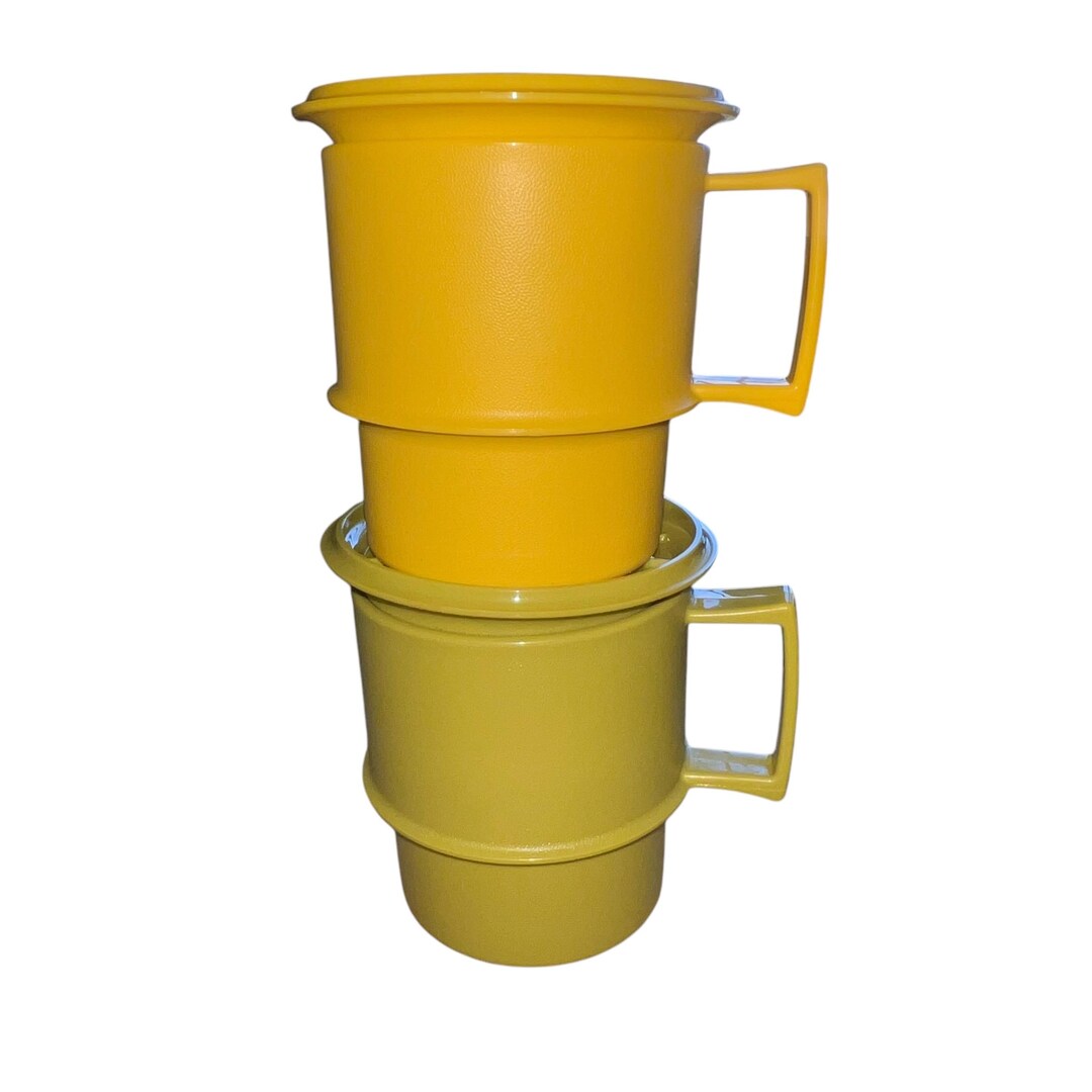 VINTAGE Tupperware Coffee Mugs Stackable Cups 1312 Yellow Avocado Green ...