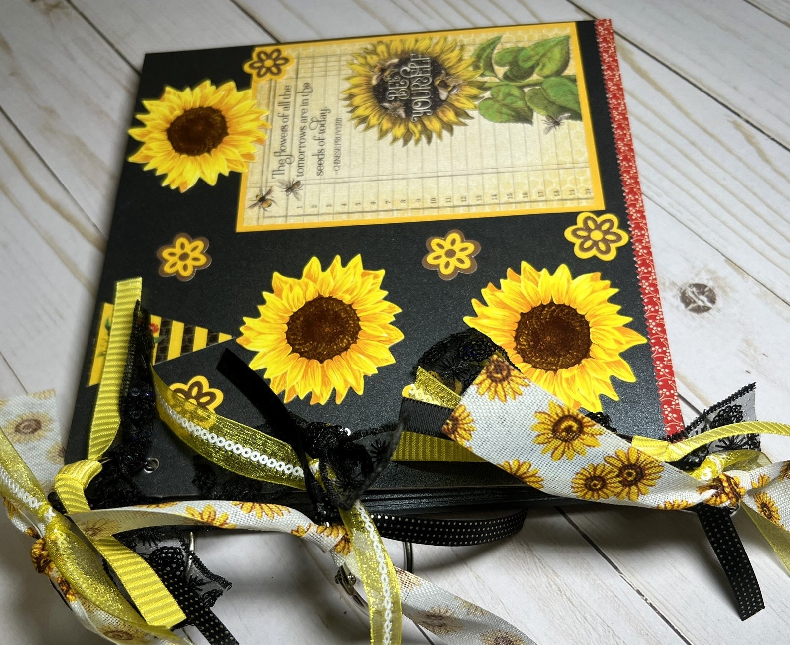 SUNFLOWER Scrapbook Album 8x8 Junk Journal 18 Pages - Etsy