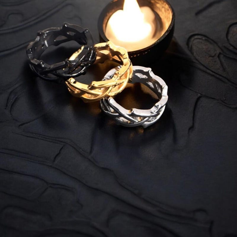 Gothic Ring - Etsy