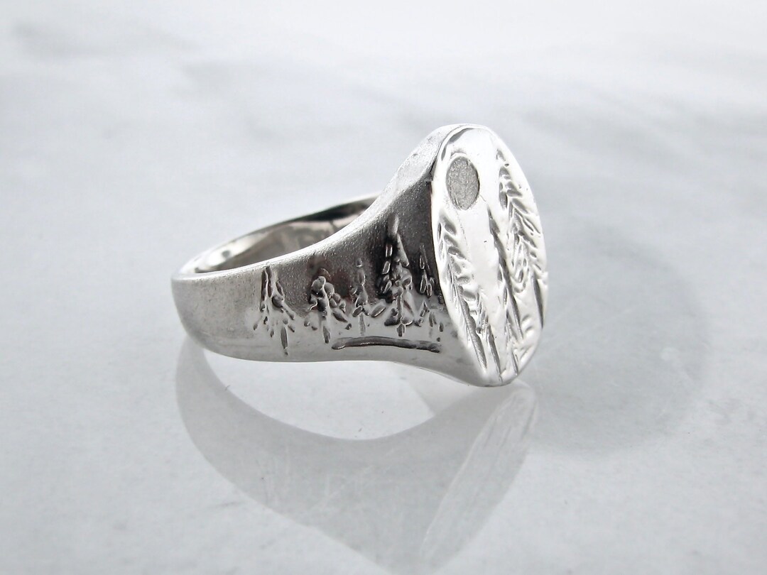 Silver Forest Signet Ring - Etsy