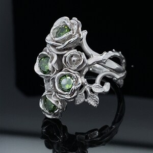 Rambling Rose Ring in Green Diamond - Etsy