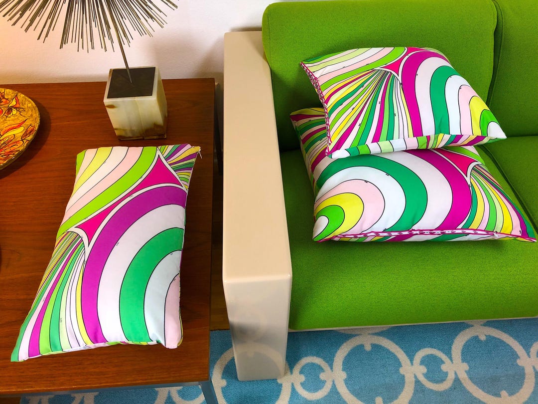 Pillow or Lumbar Bar Pillow Braniff Pucci Design 1971 Collection Pink ...