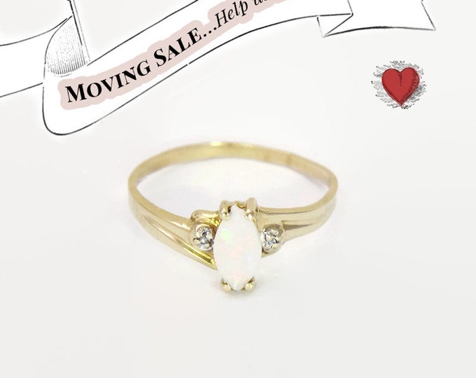 Vintage Opal Ring Opal Engagement Ring With Two Small Diamonds - Etsy