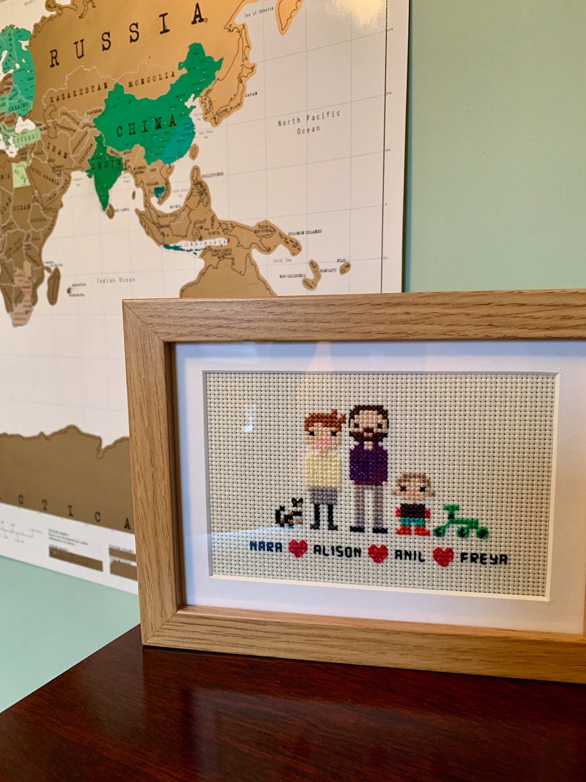 Custom Cross Stitch Family Portrait in Pixel Art Style - Etsy
