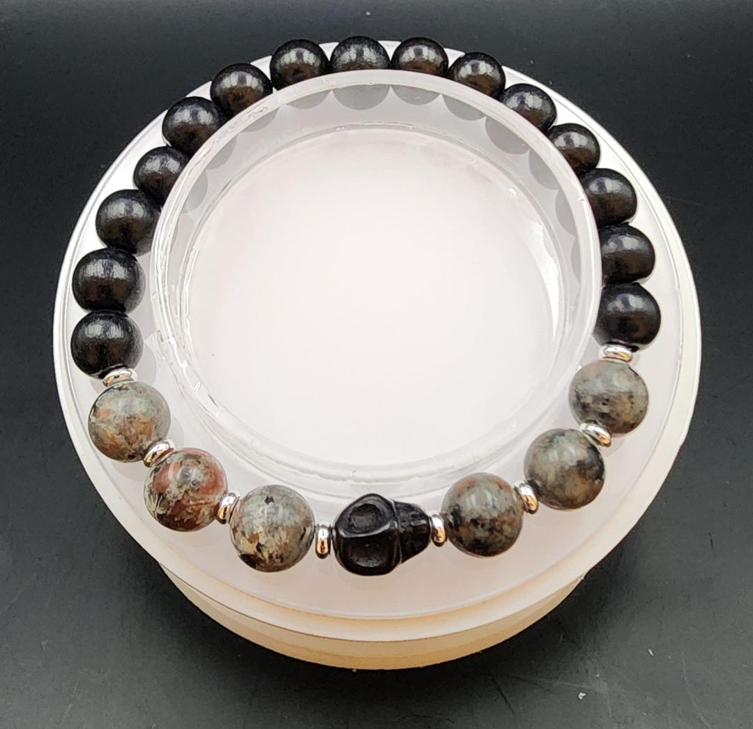 Yooperlite, Wood With Black Howlite Skull Handcrafted Stretch Bracelet ...