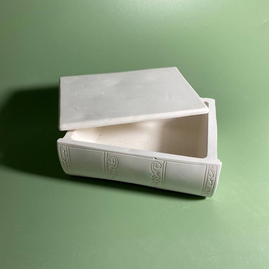 Hiding Place in the Form of a Book, Book-shaped Safe, Dummy Book, Book ...