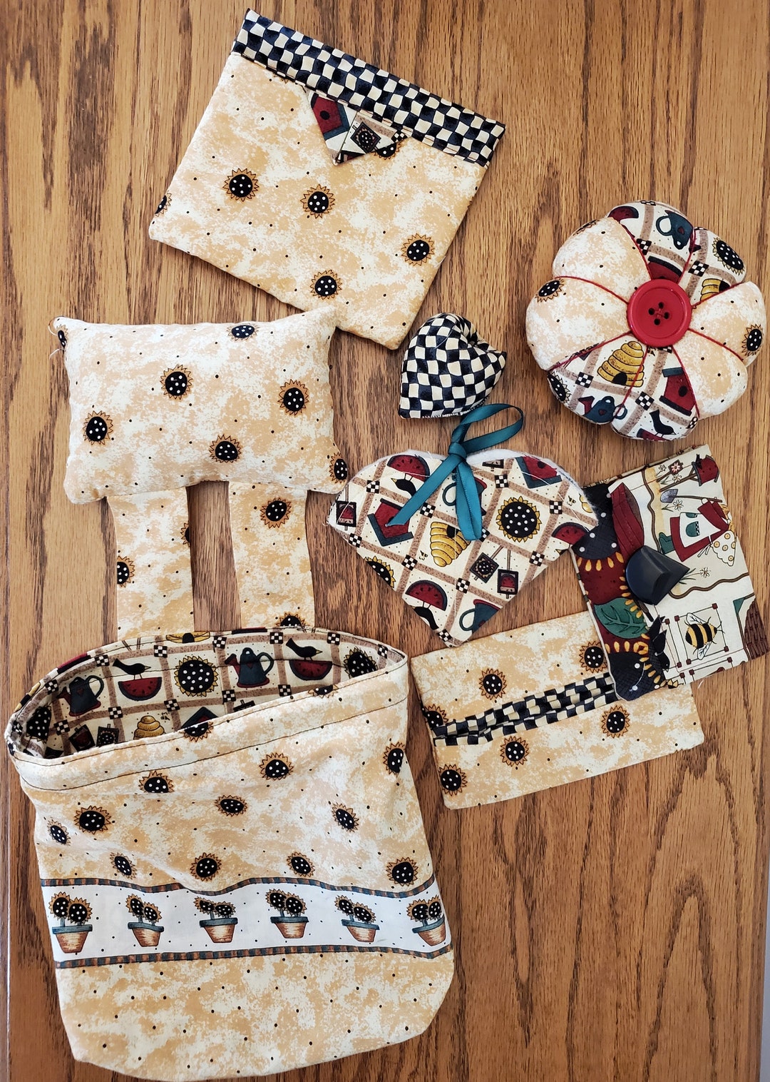 Pincushion / Thread Catcher With Accessories - Etsy