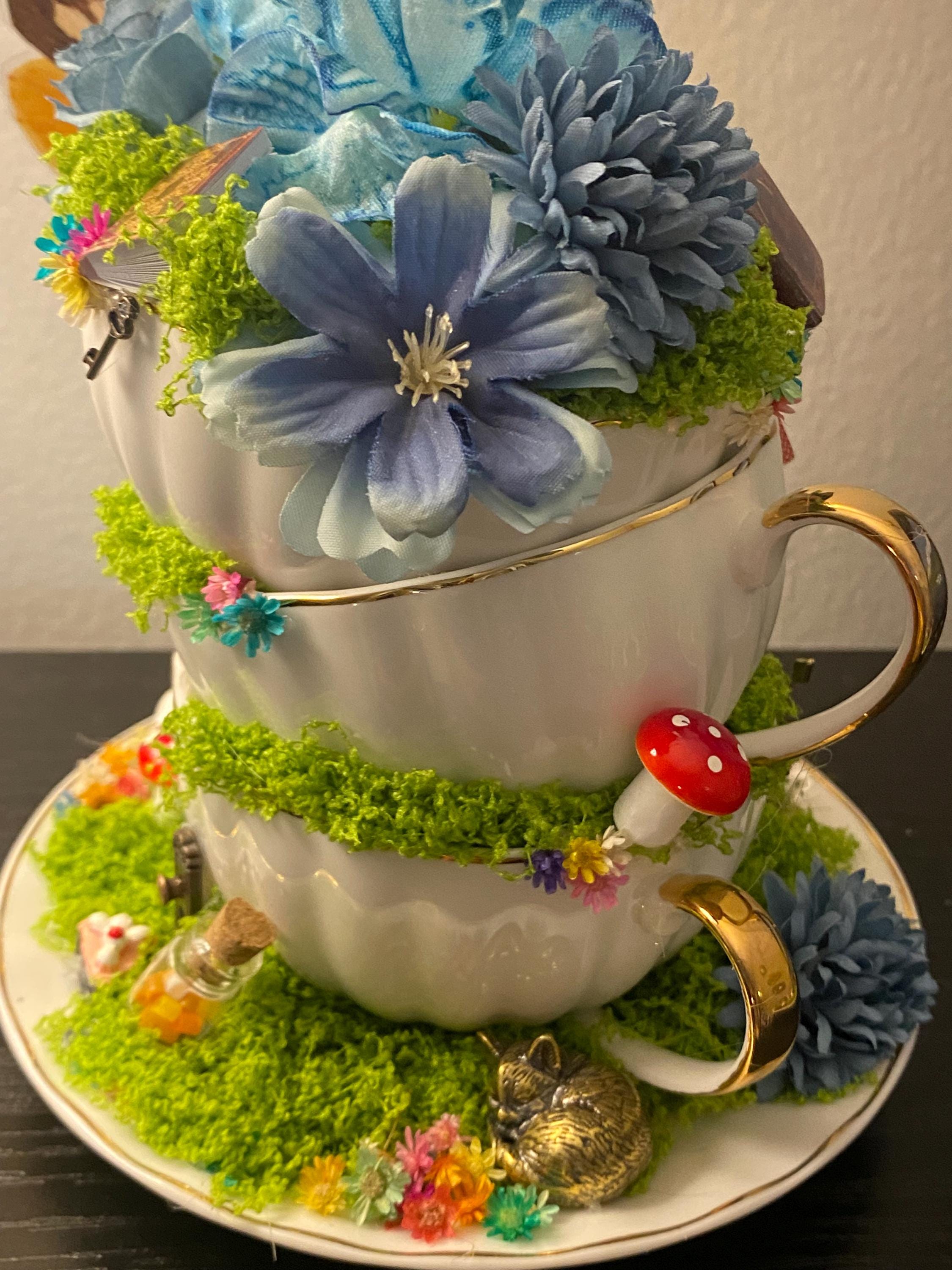 Alices Cup Diorama - Etsy