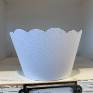 White Cupcake Wrappers, Textured or Smooth Finish - Etsy