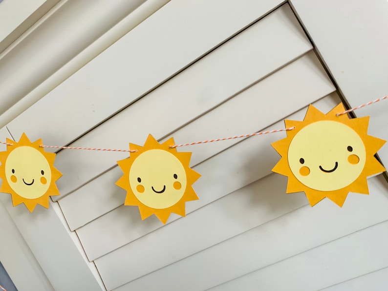 Sunshine Garland: Yellow & Orange Party Decor - Etsy