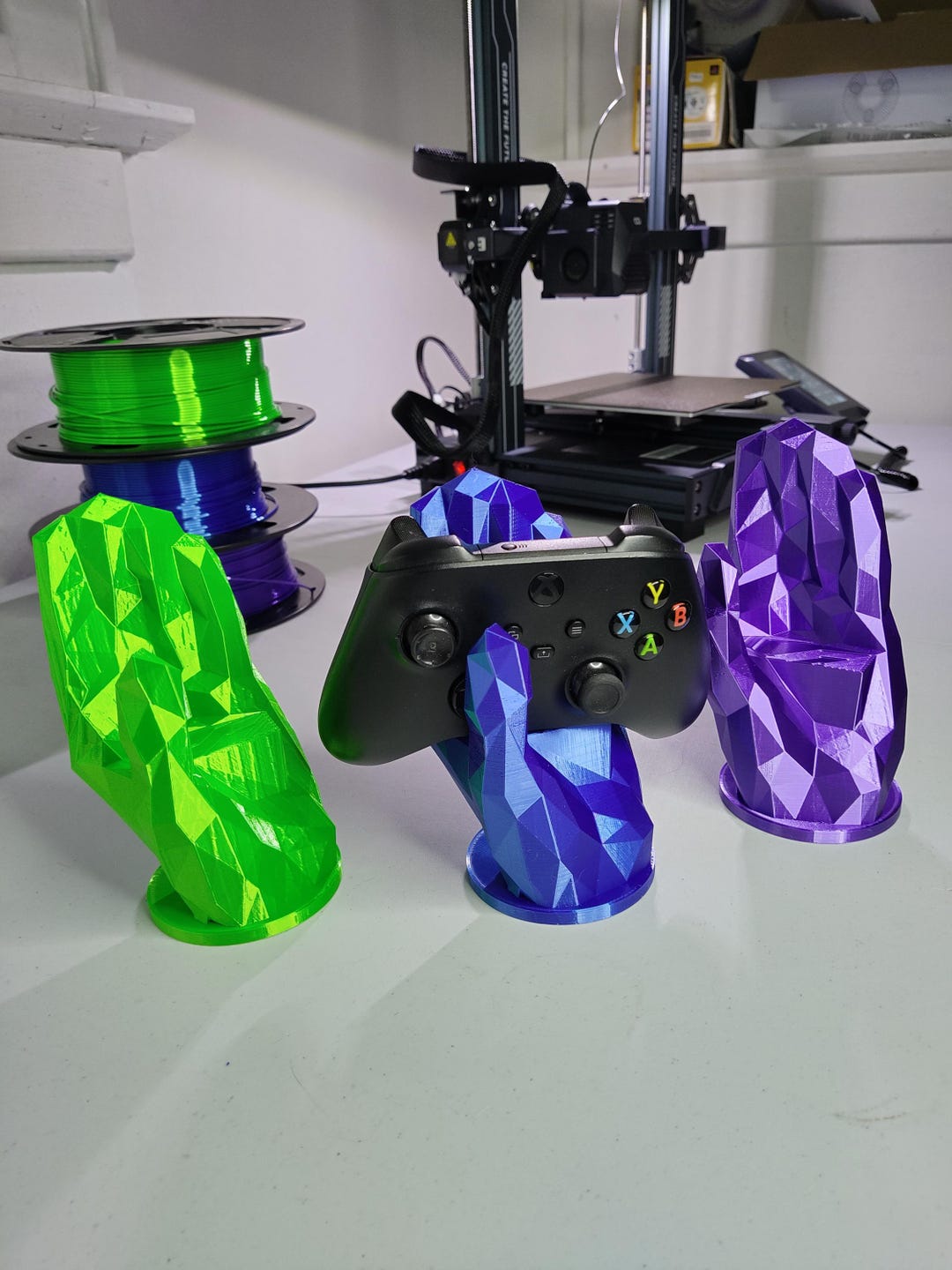 Low Poly Gaming Controller Stand, Minimalist Gaming Controller Holder ...