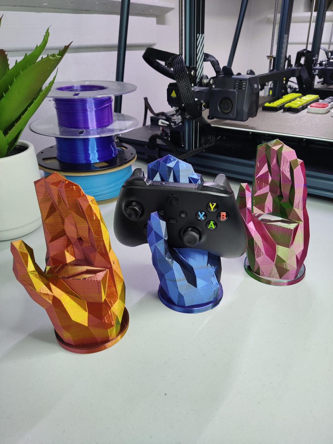 Low Poly Gaming Controller Stand, Minimalist Gaming Controller Holder ...