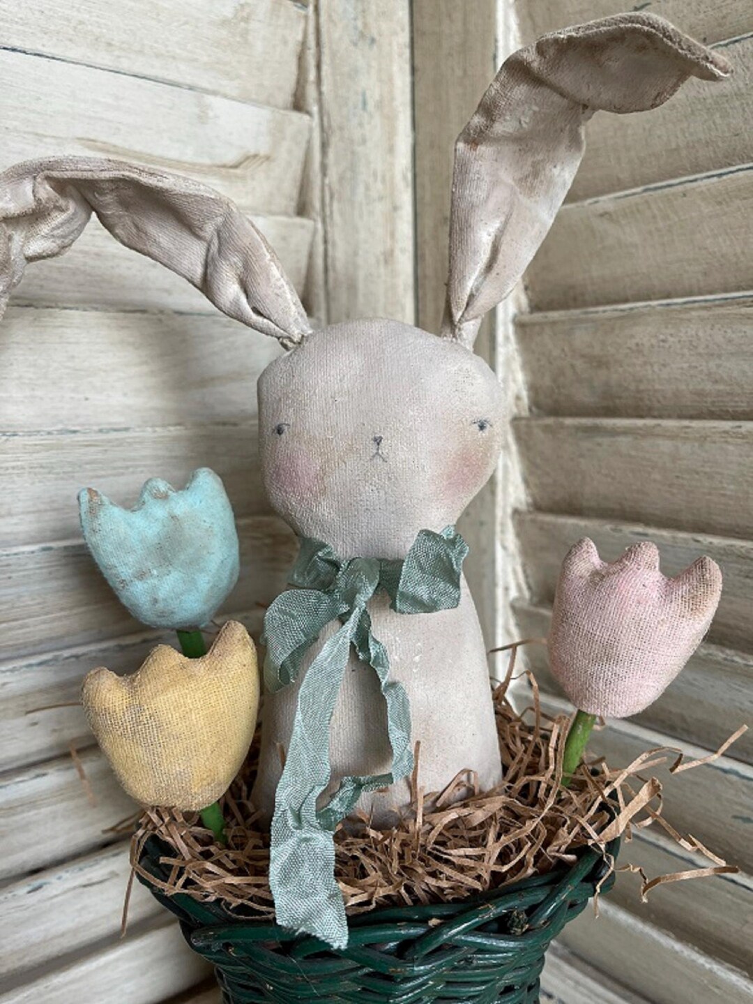 Primitive Bunny Rabbit in Vintage Basket - Etsy