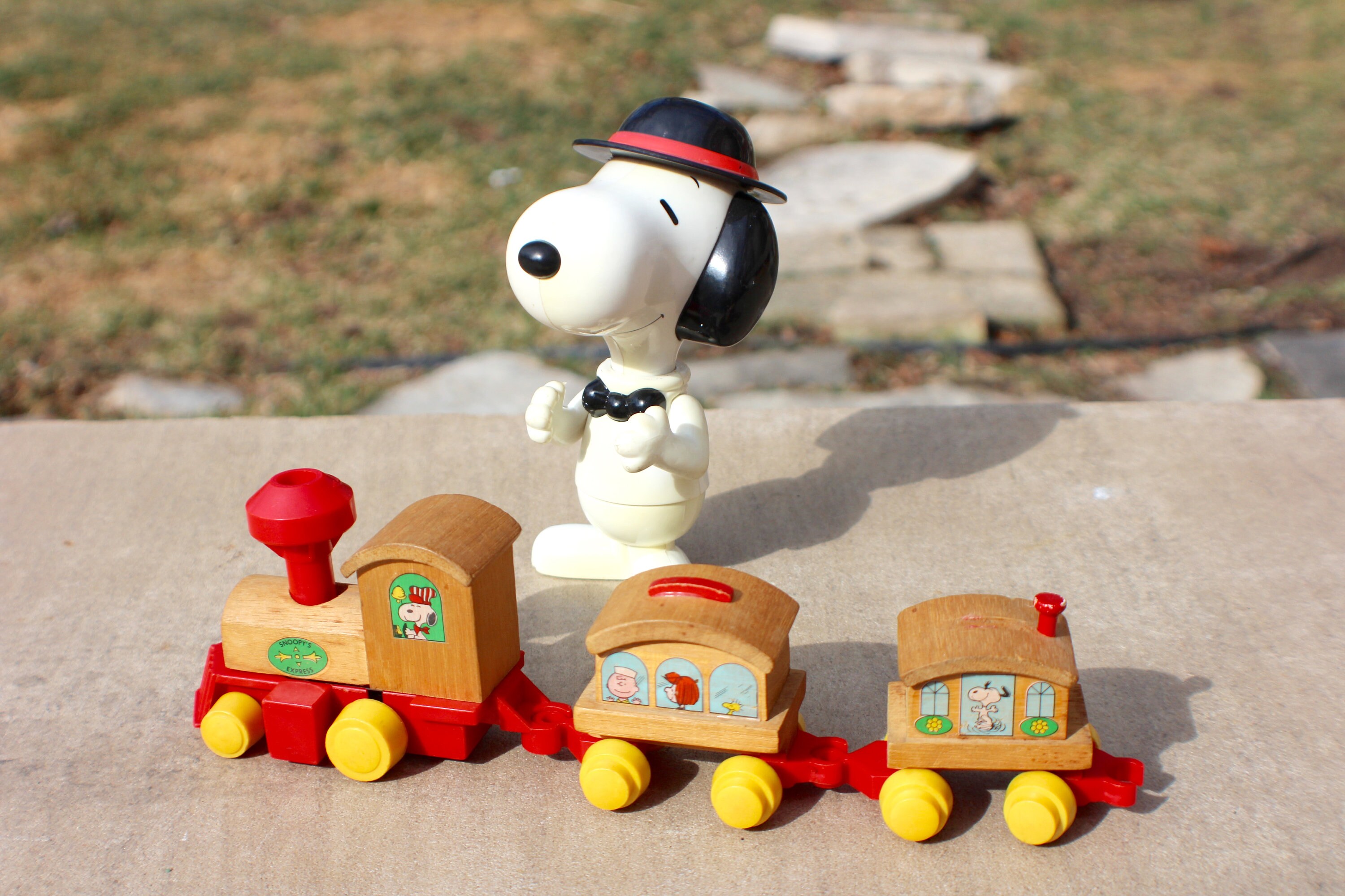 Vintage Aviva Toy Wood Train Peanuts SNOOPYS EXPRESS 1968 Charlie Brown ...