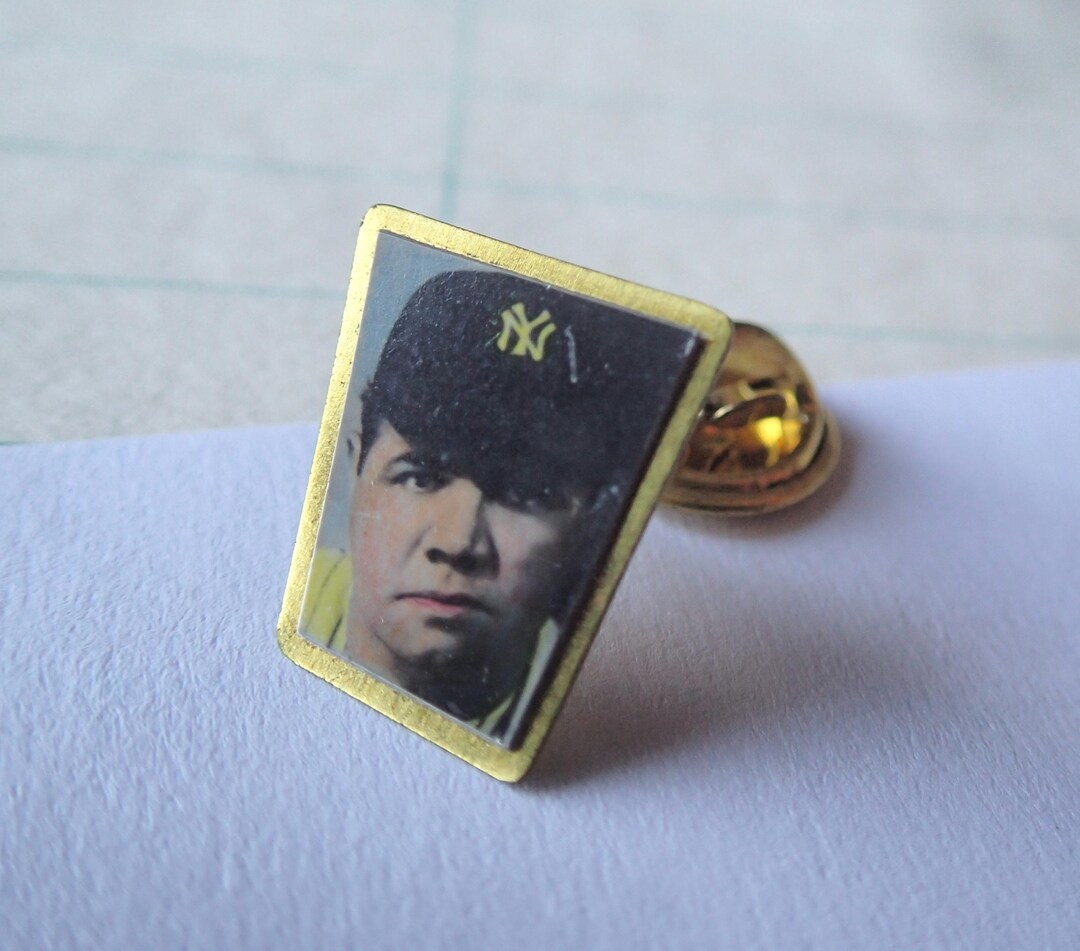 Babe Ruth Hand-colored Photo Lapel Pin, NY Yankees Baseball All-time ...